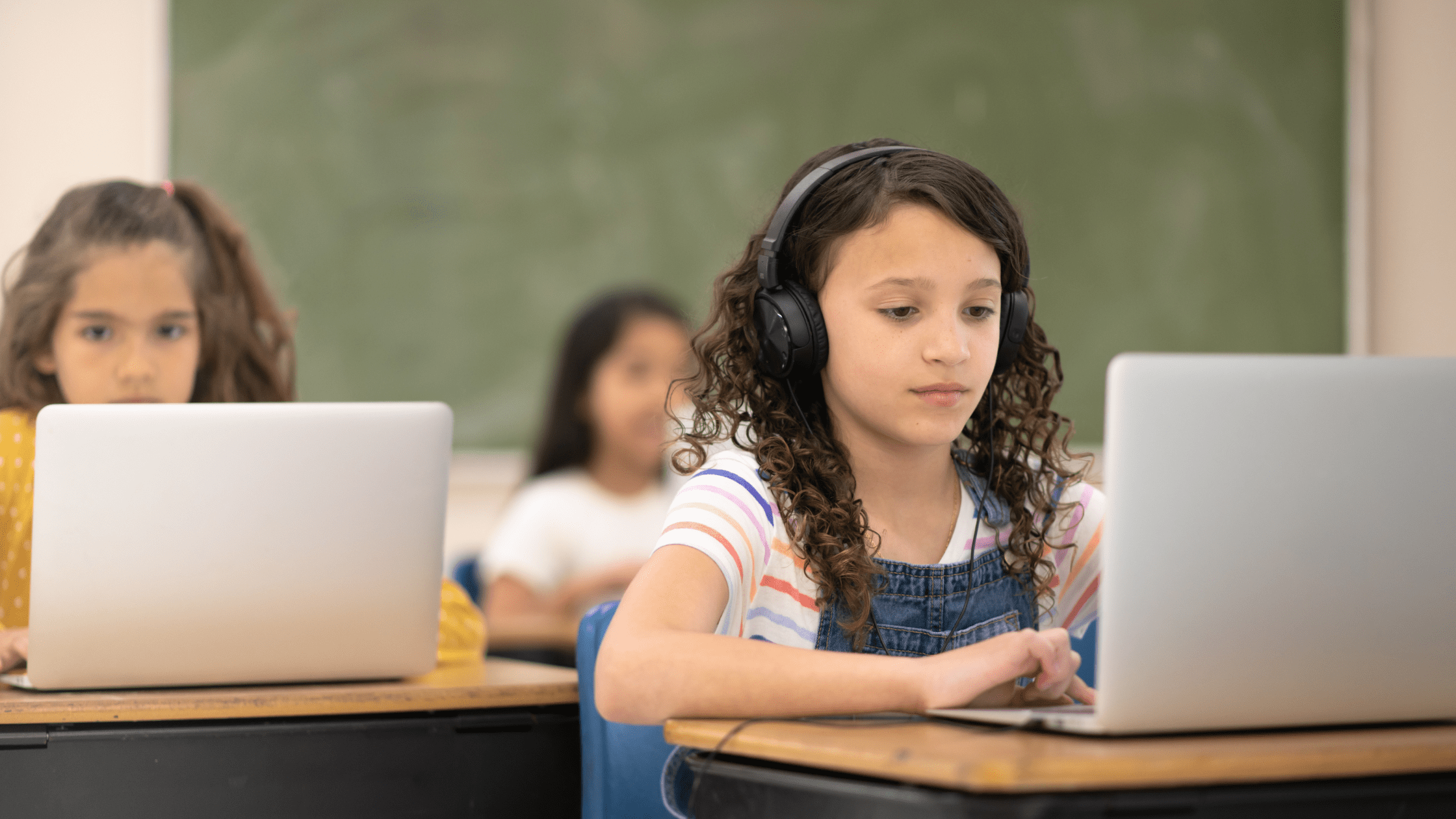 How Municipal + School IT Leaders Can Use NaaS Partnerships for Growth